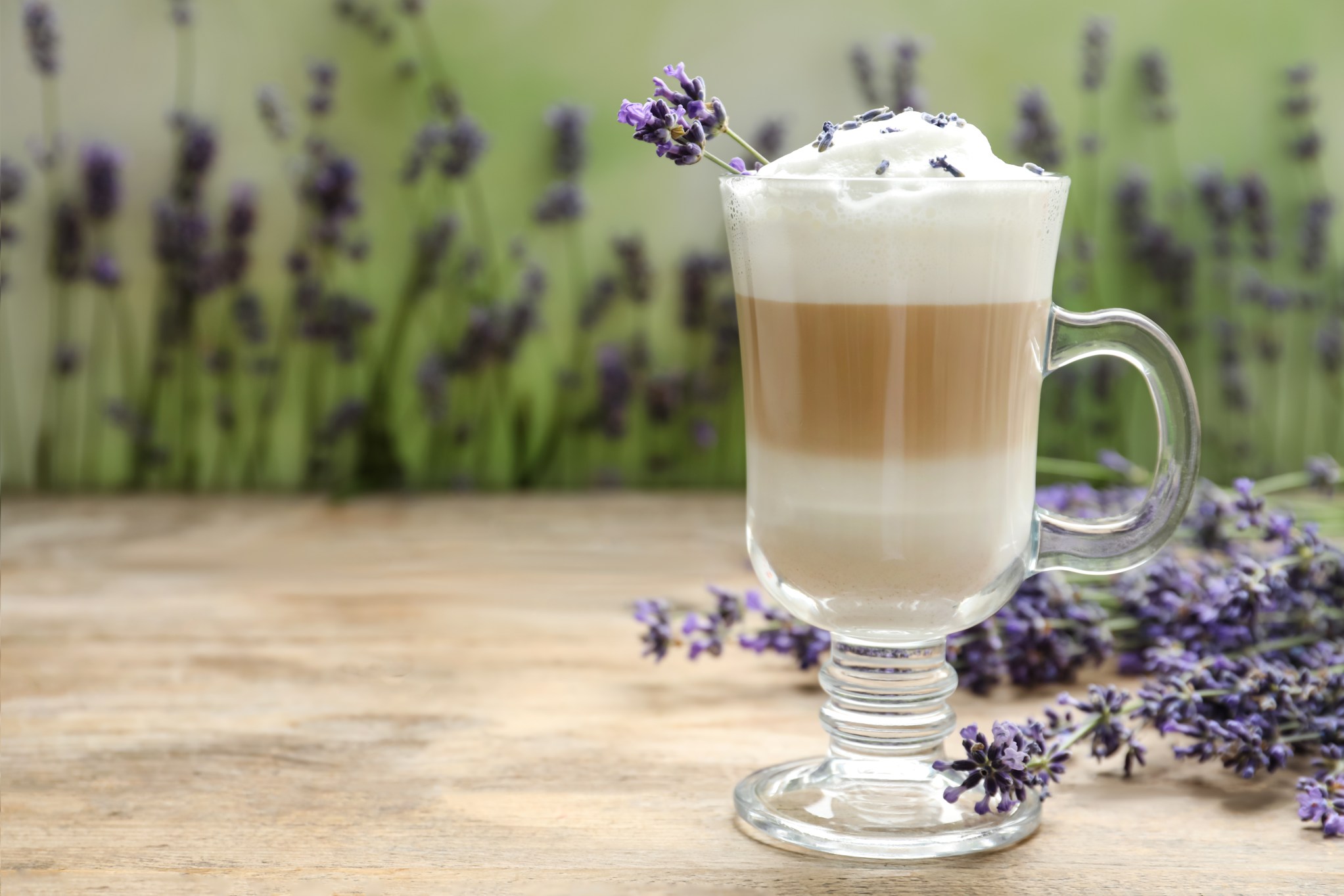 5 summer-perfect floral lattes made with real flowers! – Coffee with ...